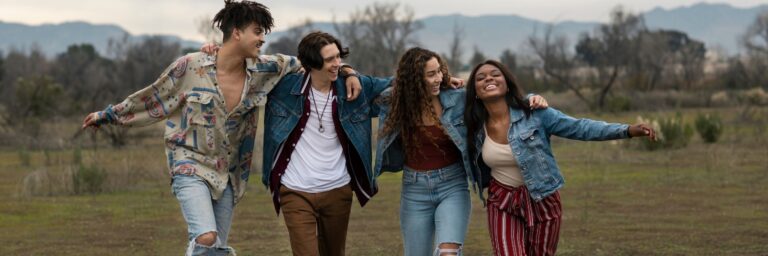 What to Wear to an Escape Room?